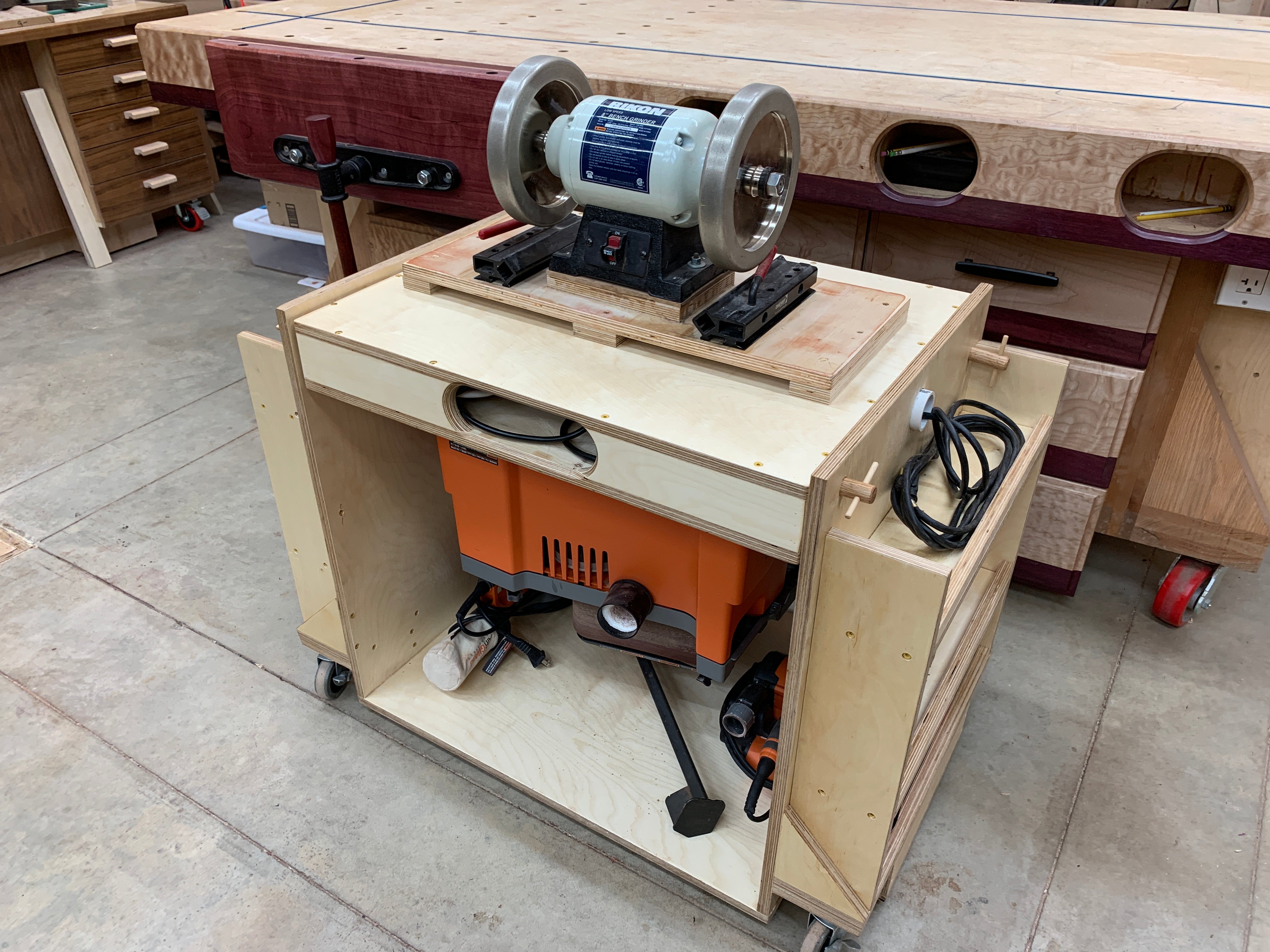 Plans for Flip Top Tool Cart – King's Fine Woodworking Inc